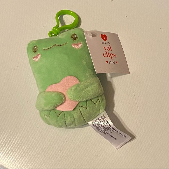 Bullseye | Toys | Target Bullseye Playground Valentines Day Plush Heart ...